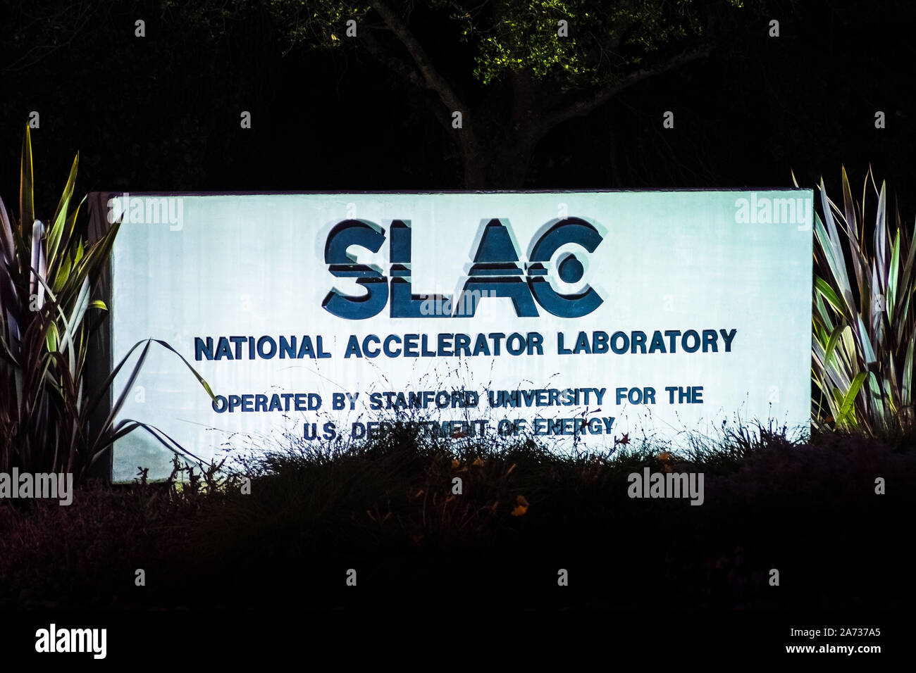 Slac national lab hi-res stock photography and images - Alamy