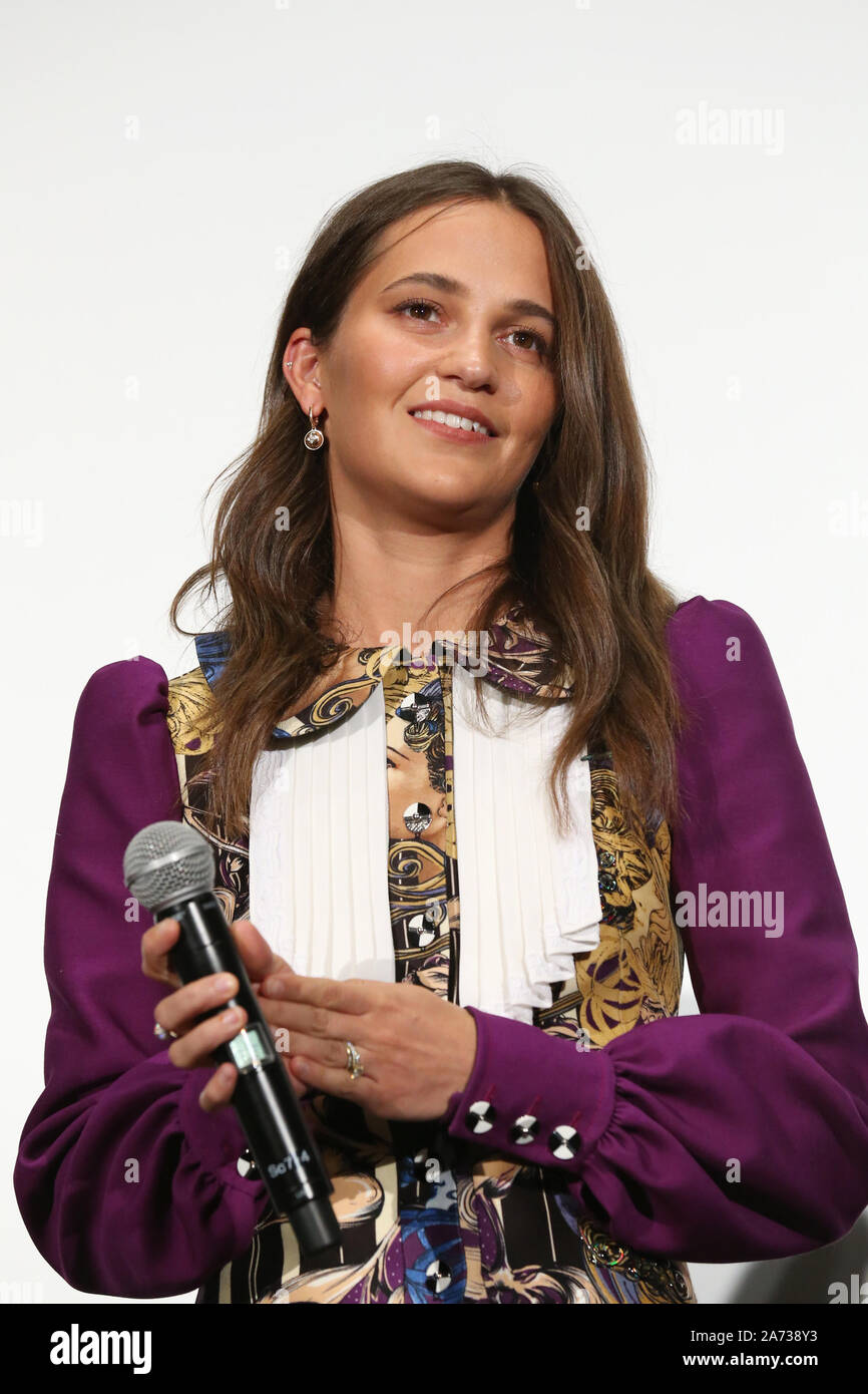 Alicia vikander 2019 hi-res stock photography and images - Alamy