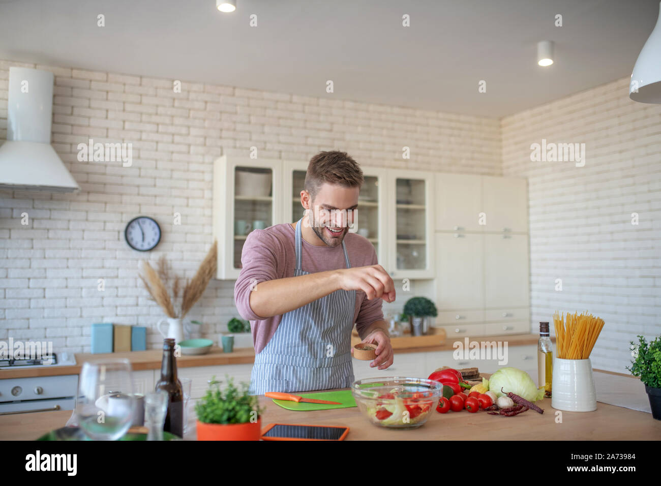 Good cooking hi-res stock photography and images - Alamy
