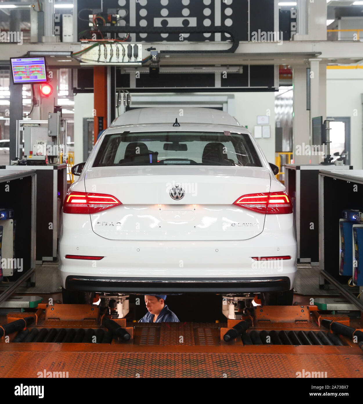 Saic volkswagen hi-res stock photography and images - Alamy