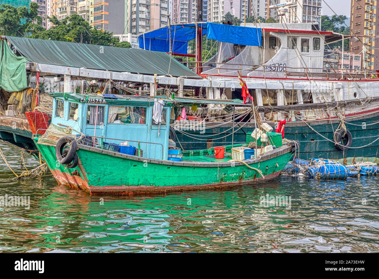 Boats on Water, Aberdeen Harbour, Hong Kong Stock Photo - Alamy