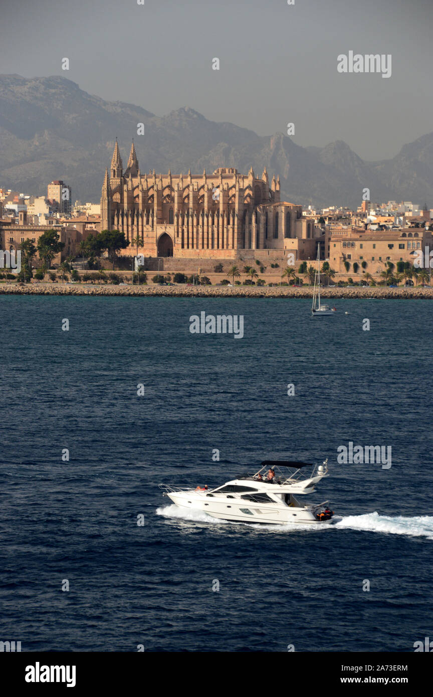 Gothic boat hi-res stock photography and images - Alamy