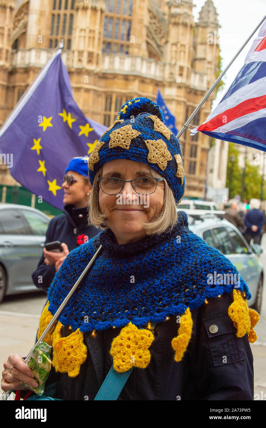 Eu flag crochet hi-res stock photography and images - Alamy
