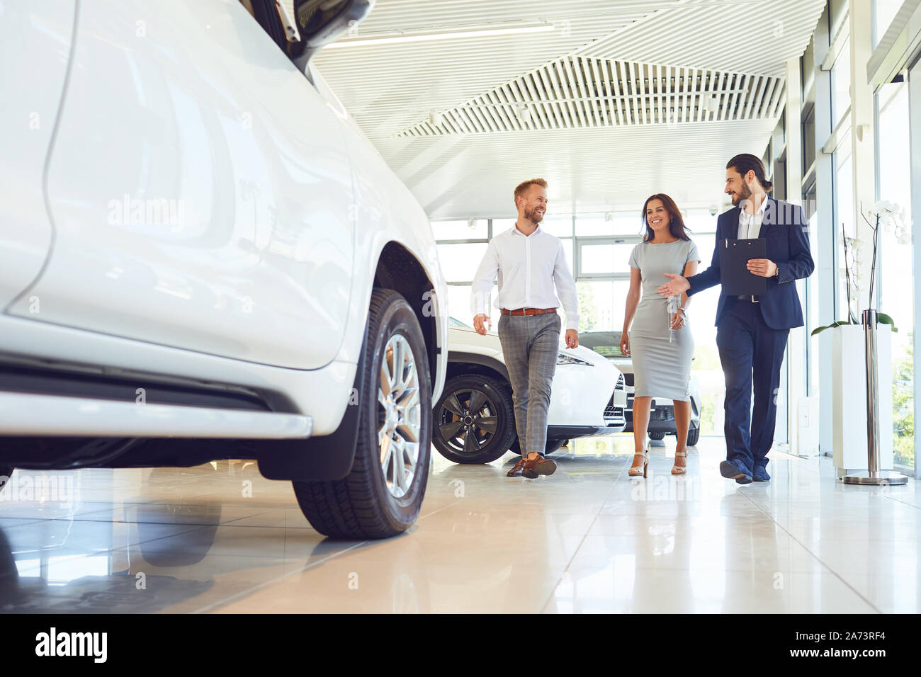 Customer cars hi-res stock photography and images - Alamy