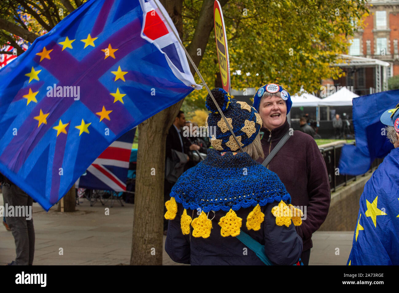 Eu flag crochet hi-res stock photography and images - Alamy