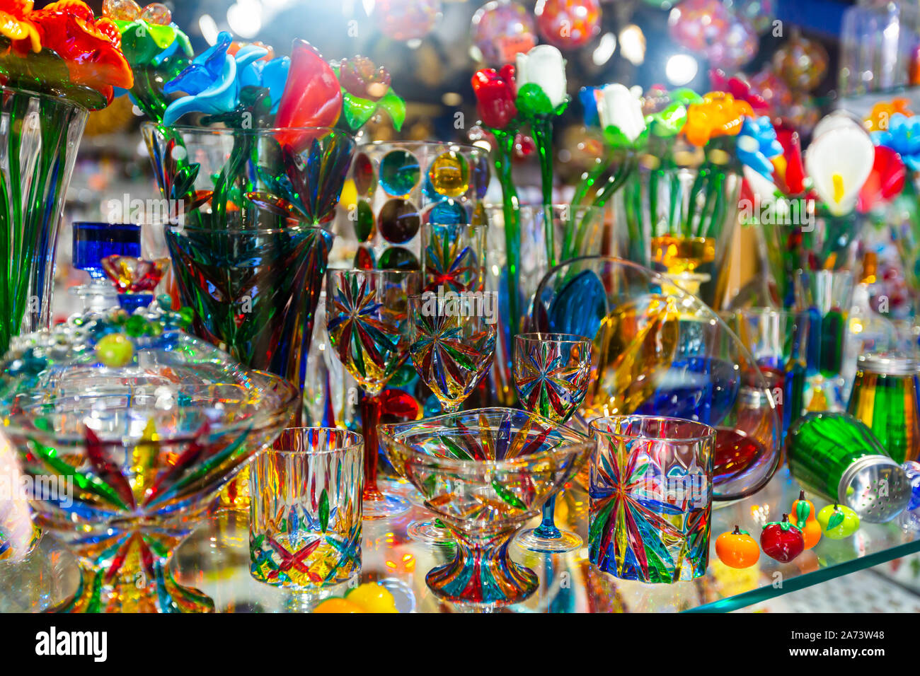 Colorful souvenirs from famous Murano glass on showcase of gift shop in Venice Stock Photo - Alamy
