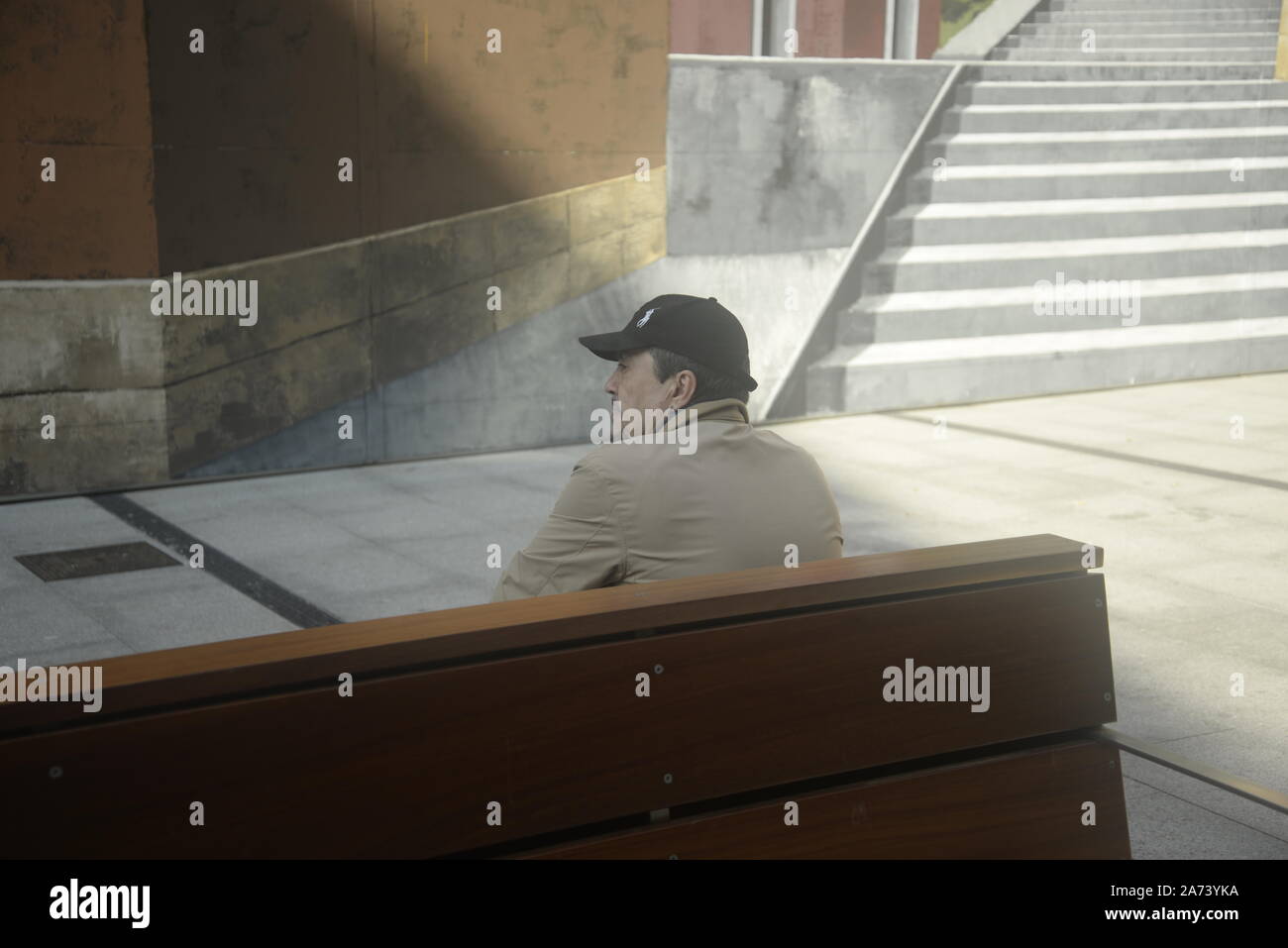 Middle aged hispanic male hi-res stock photography and images - Alamy