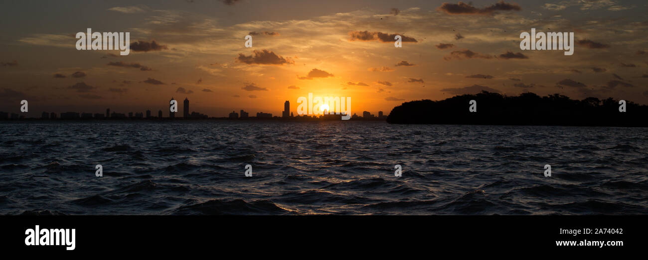 Panorama of sunrise over Miami Beach in Florida, USA Stock Photo - Alamy