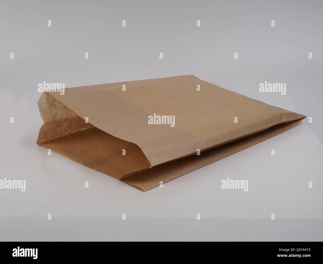 Pocket friendly package hi-res stock photography and images - Alamy