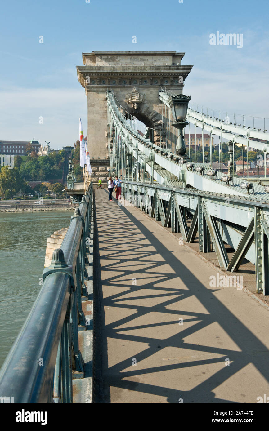 Széchenyi Chain Bridge. Budpest, Hungary Stock Photo - Alamy