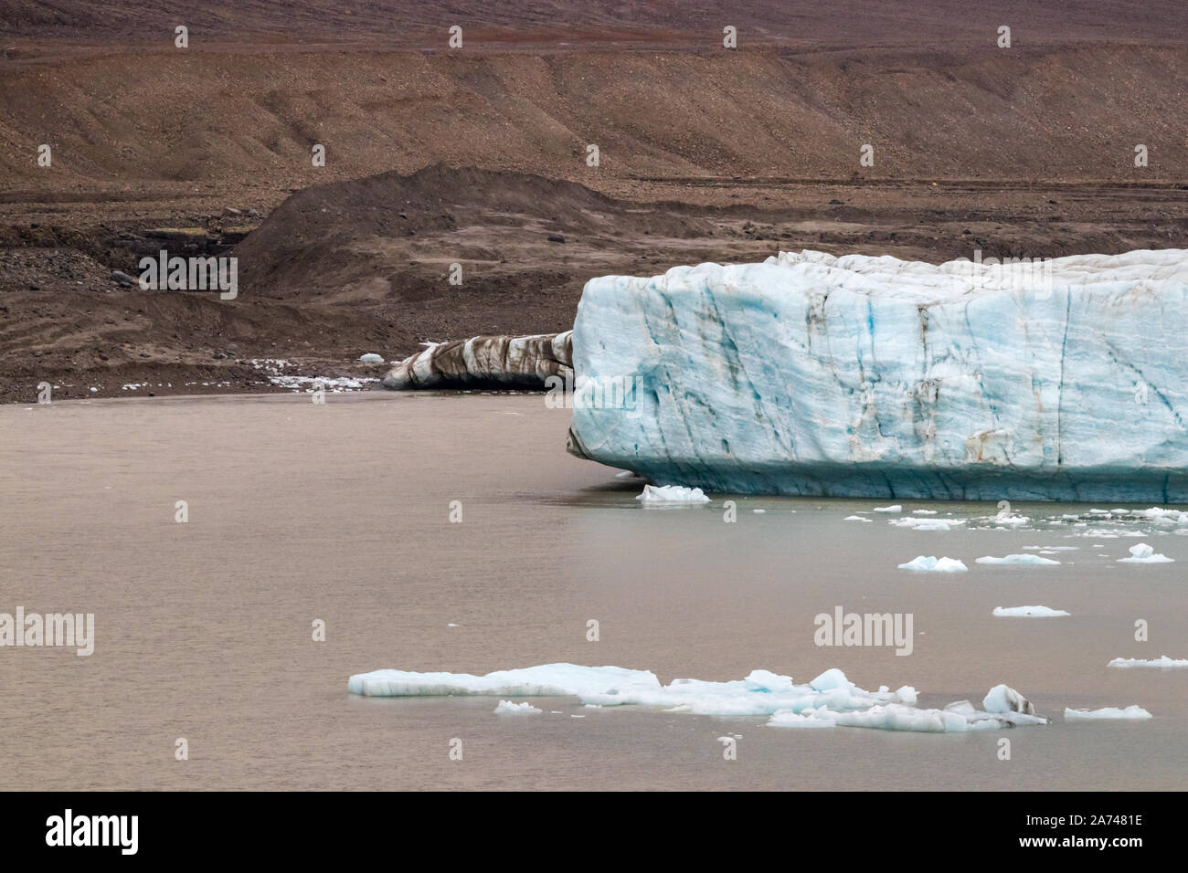 Glacier and mountains in Croker Bay, Devon Island, Nunavut, Canada ...
