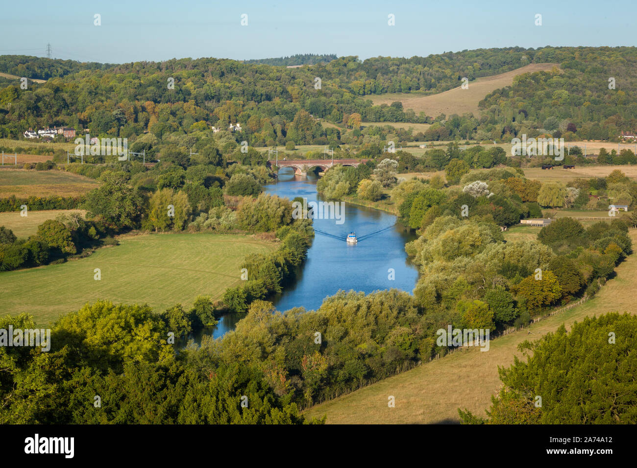 The River Thames passes Goring Gap from Hartslock Nature Reserve with ...