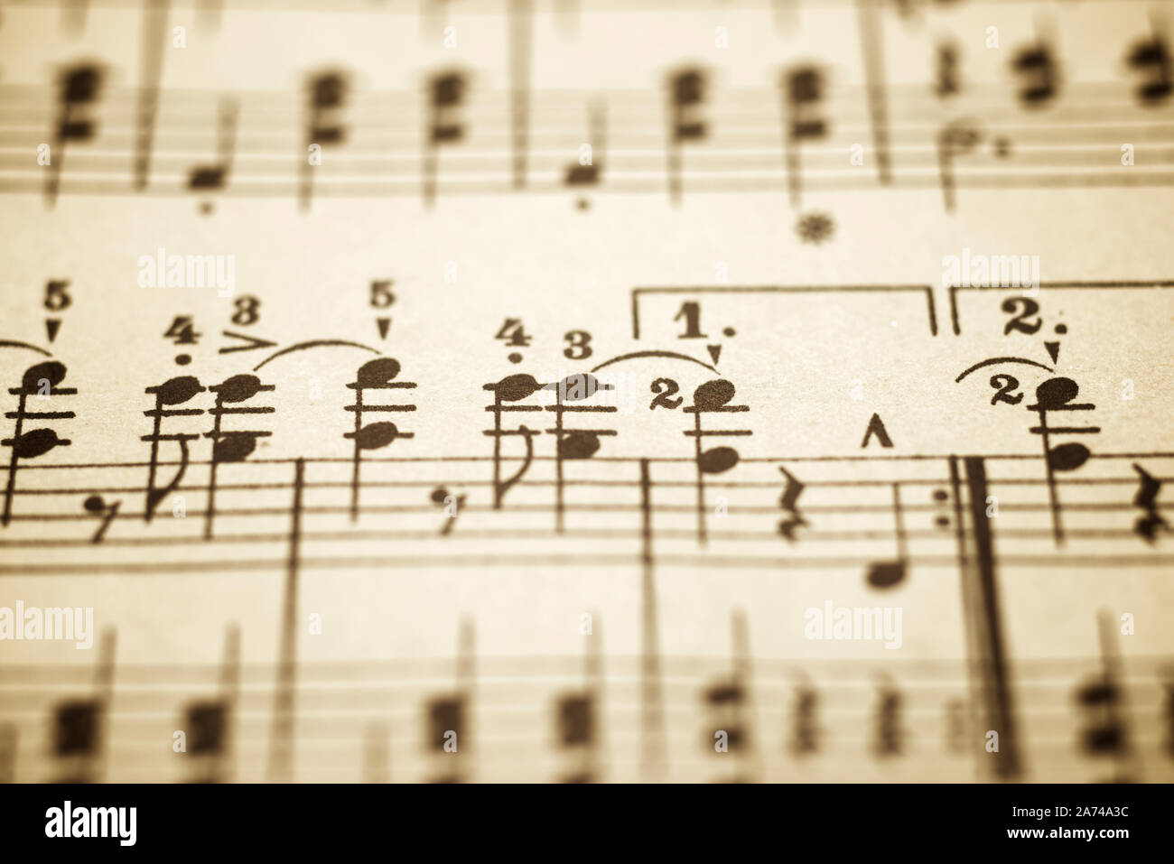 Old musical score hi-res stock photography and images - Alamy