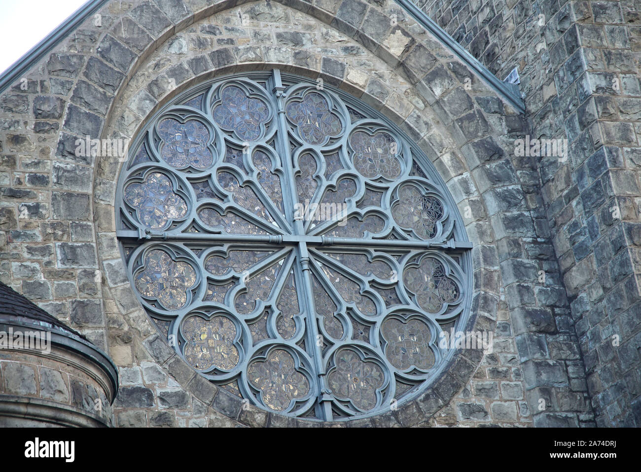 Architectural details of decorative buildings in San Francisco ...