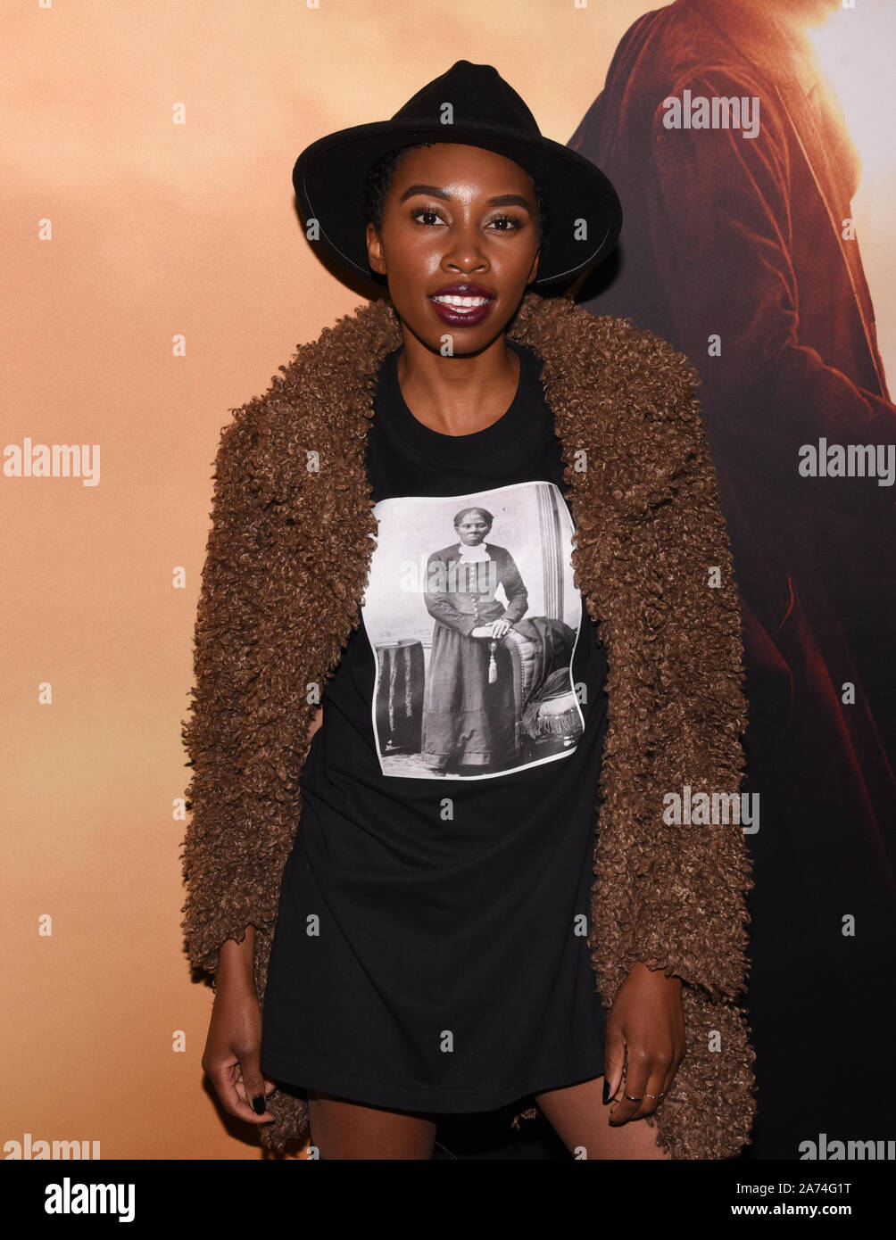 October 29, 2019, Los Angeles, California, USA: Carrie Bernans attends ...