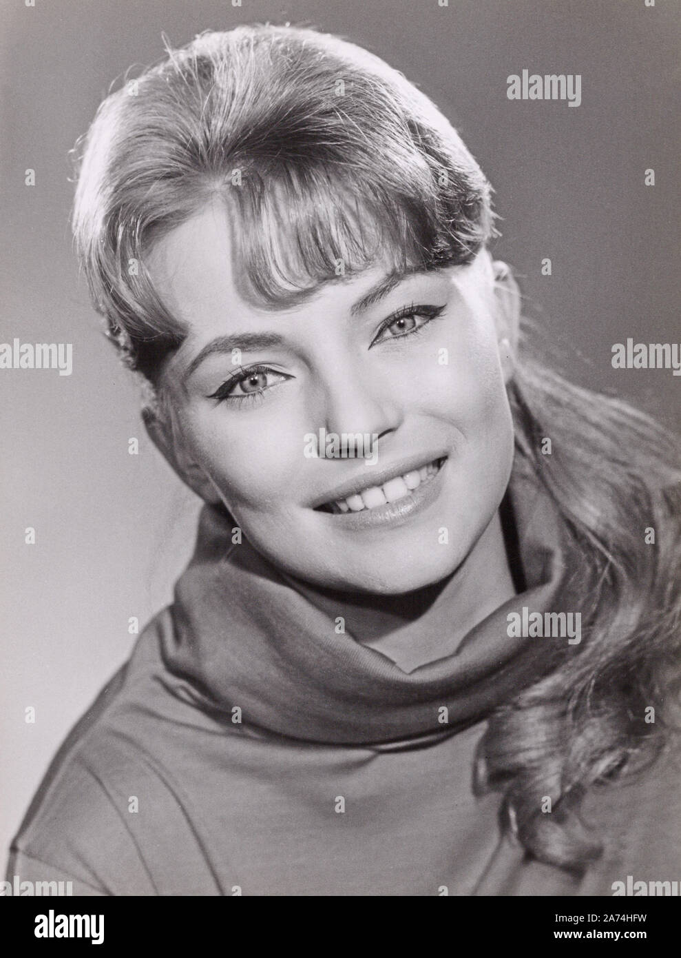 Karin Baal, deutsche Theater-, Film- und Fernsehschauspielerin ...