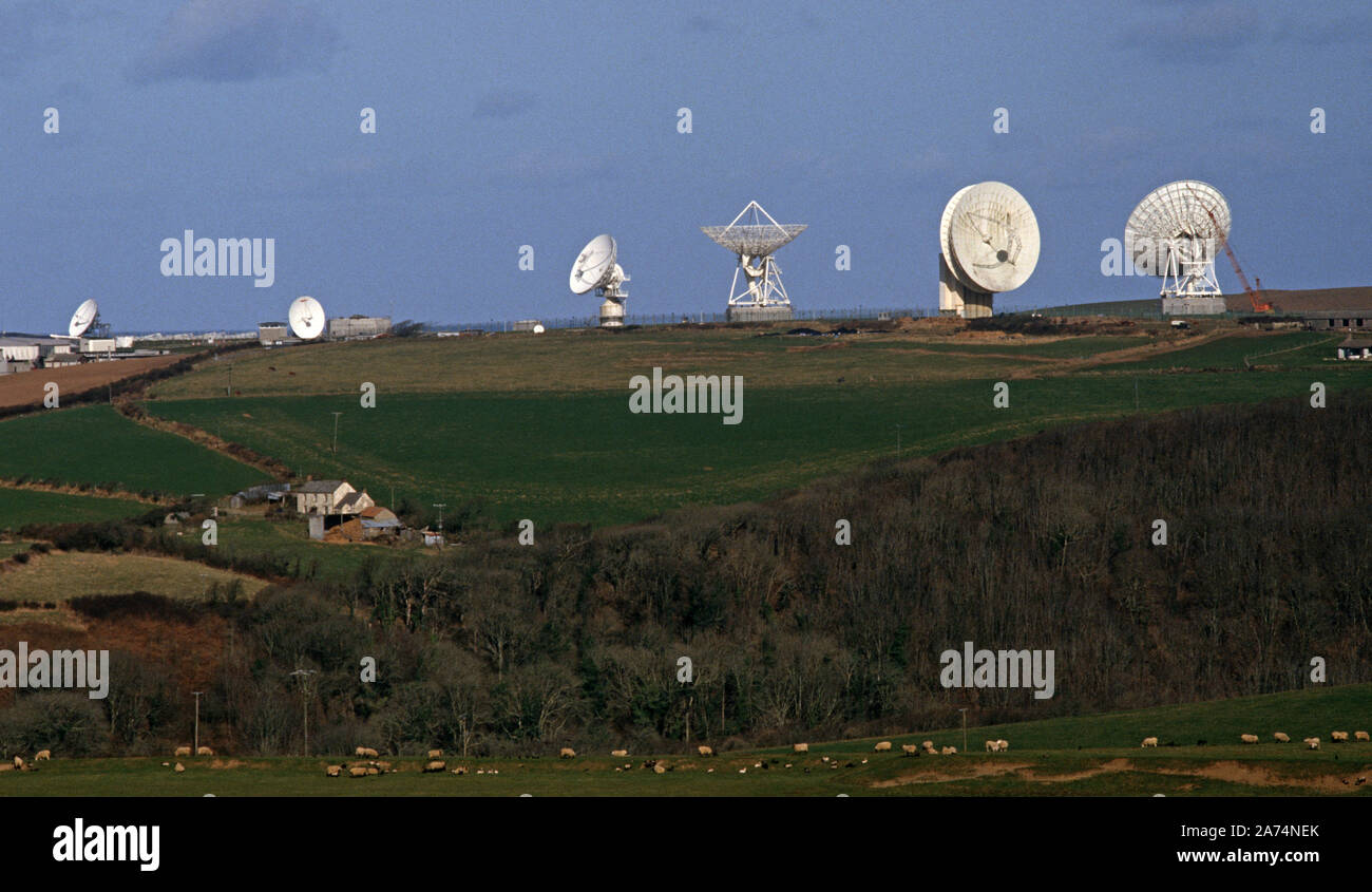 Gchq headquarters hi-res stock photography and images - Alamy