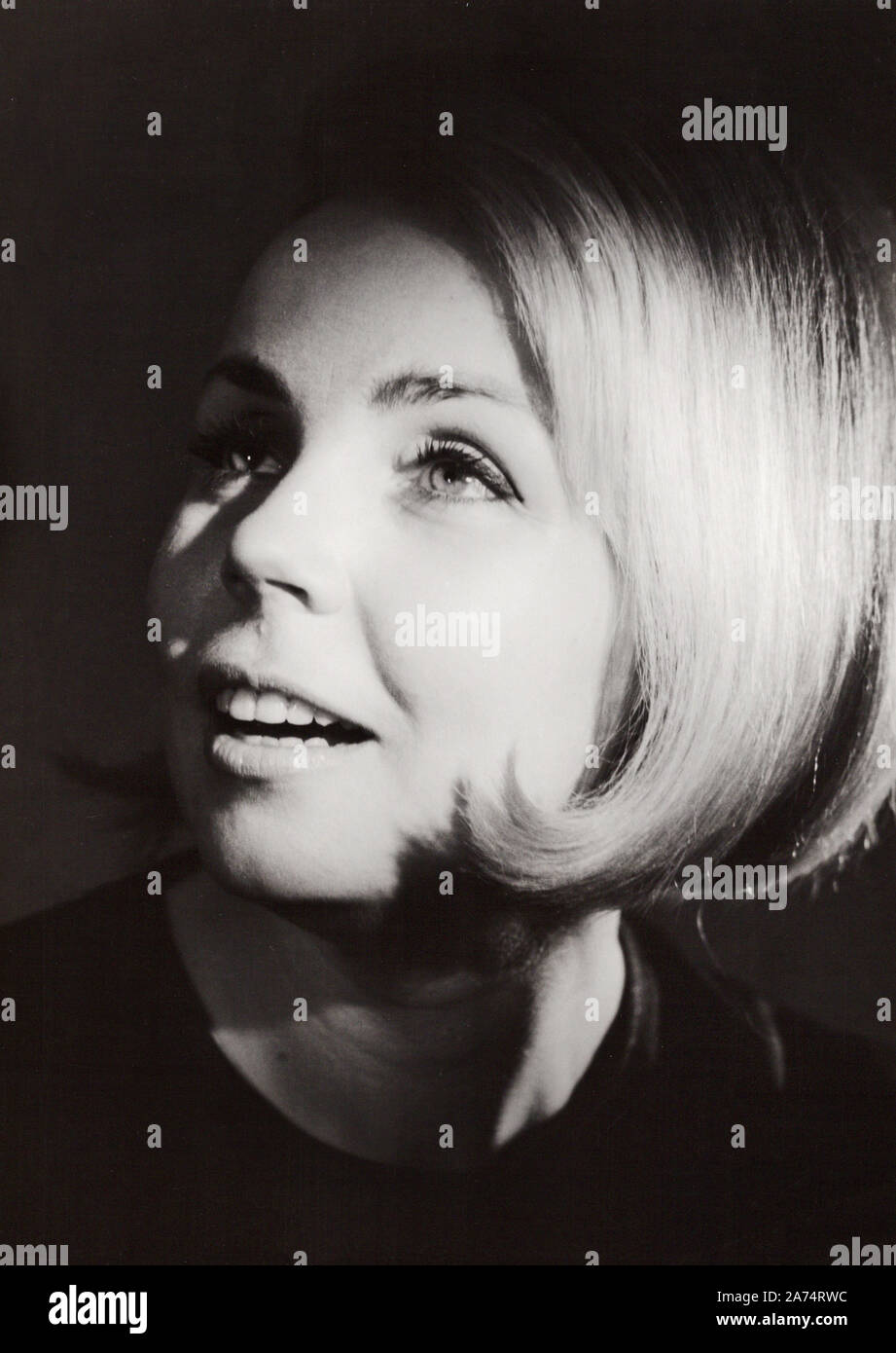 Andrea Brix, deutsche Schauspielerin und Synchronsprecherin ...