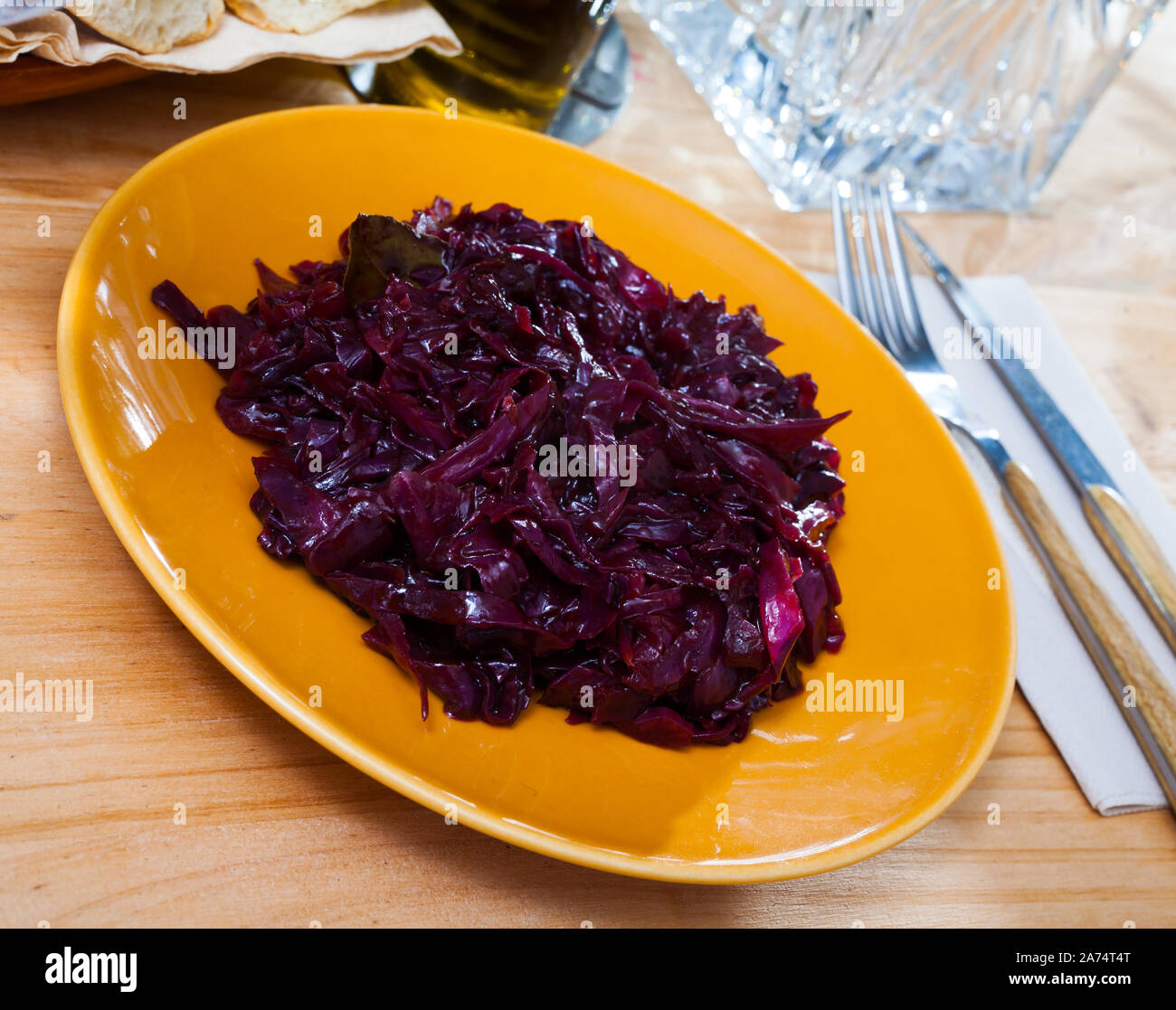 Vegetarian food, plate of braised red cabbage Stock Photo - Alamy