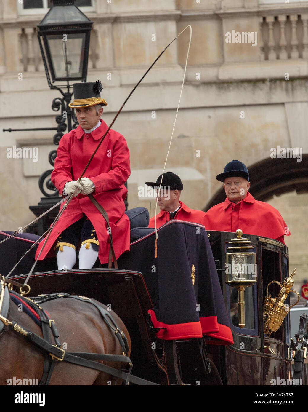Uk parliament opening the mace hi-res stock photography and images - Alamy