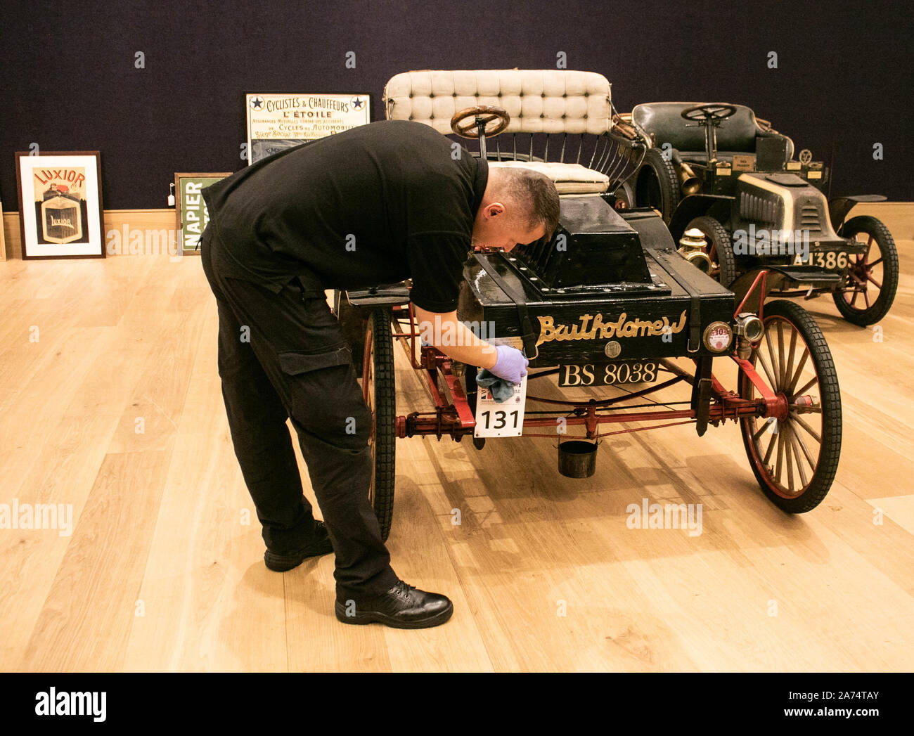 1902 bartholomew high wheeled spindler hi-res stock photography and ...