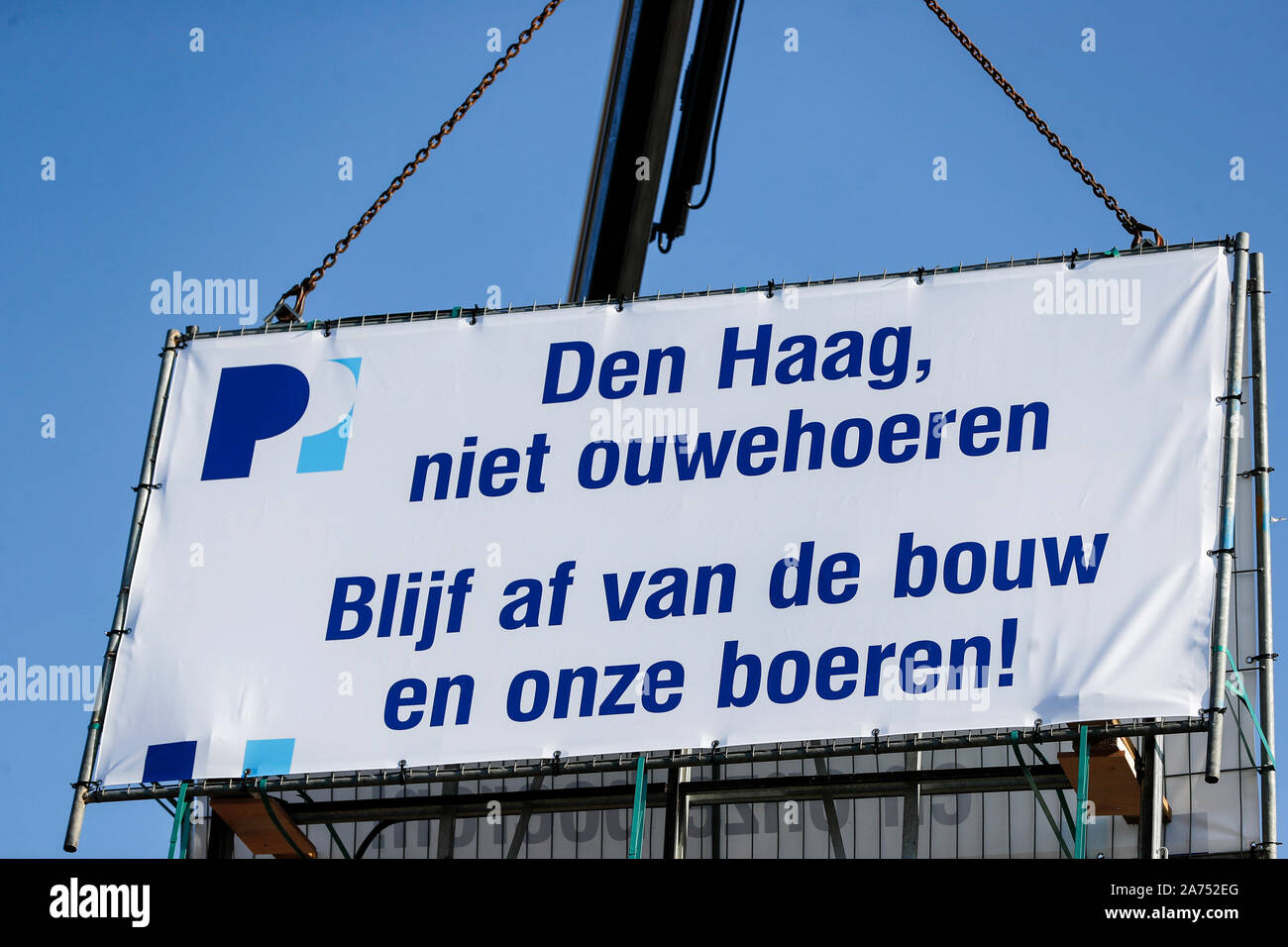 DEN HAAG , 30-10-2019 , Malieveld , banner Stock Photo - Alamy