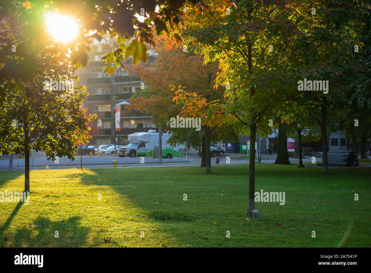 Green neighbourhoods toronto hi-res stock photography and images - Alamy