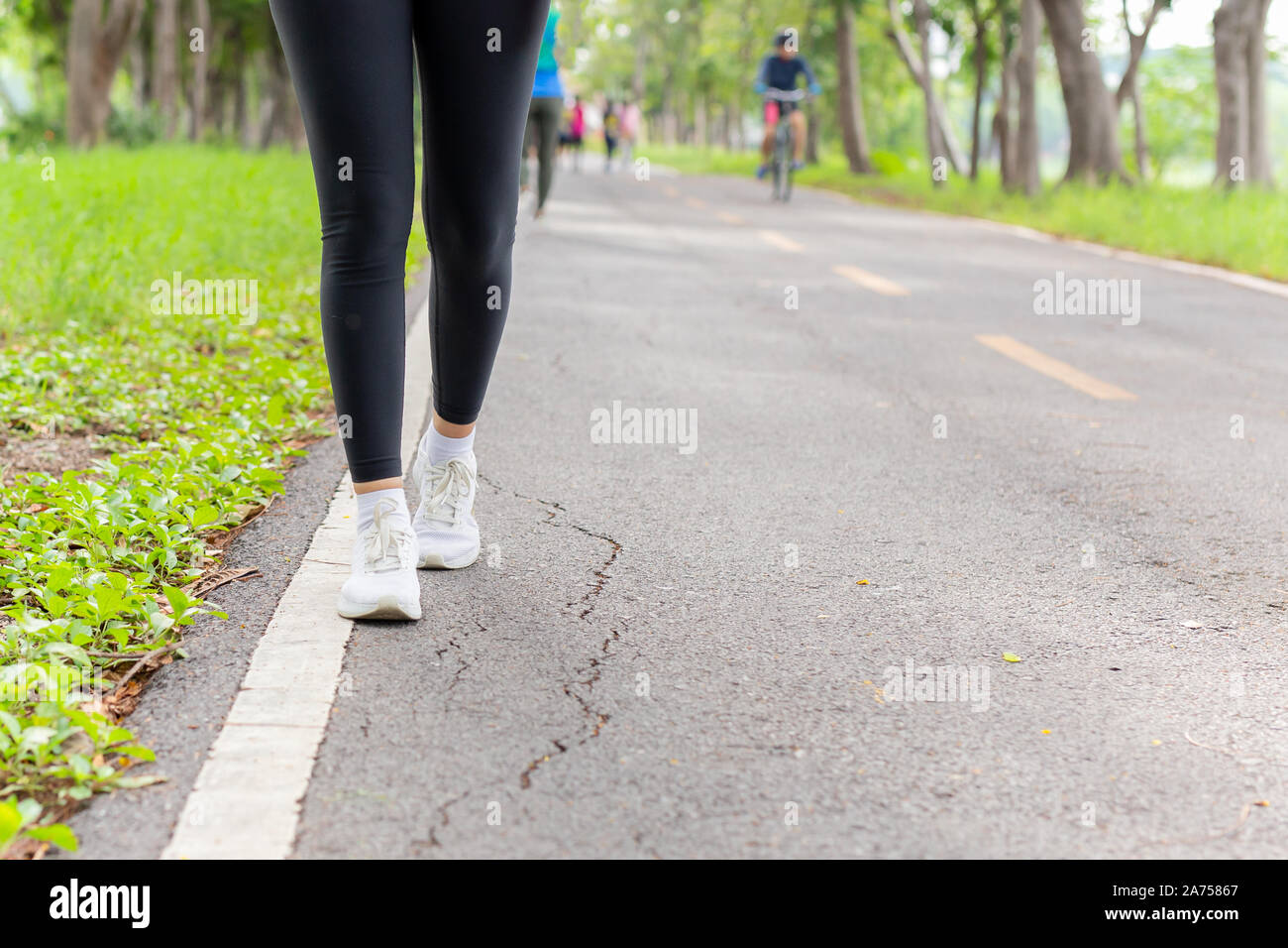 Female legs walking on fresh hi-res stock photography and images - Alamy