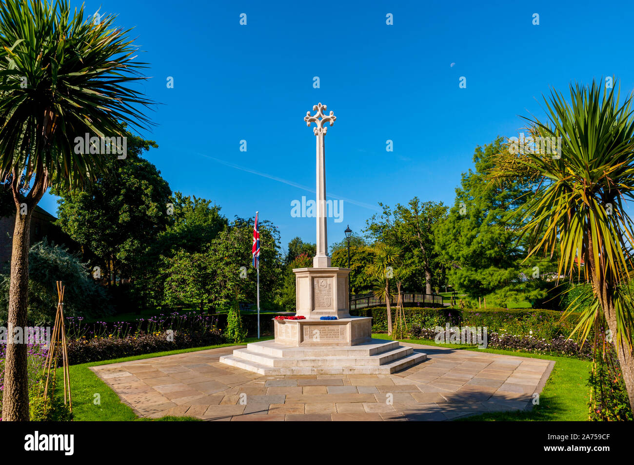 The War Memorial in Gostrey Meadows Farnham Surrey Stock Photo - Alamy