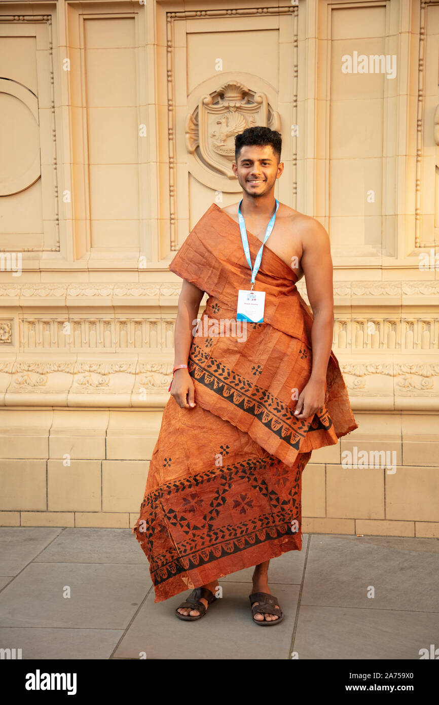 Man in traditional dress from fiji hi-res stock photography and images ...