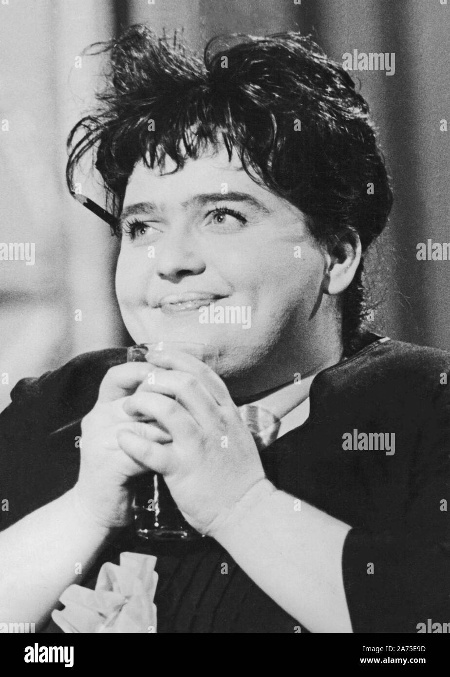 Frau trude hi-res stock photography and images - Alamy