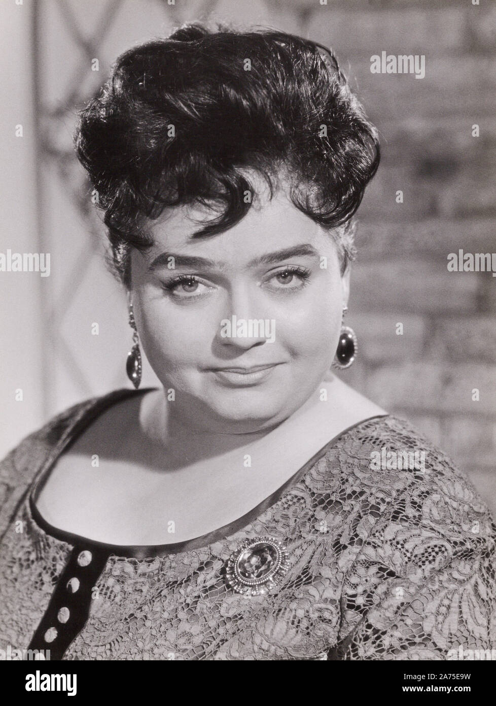 Frau trude hi-res stock photography and images - Alamy