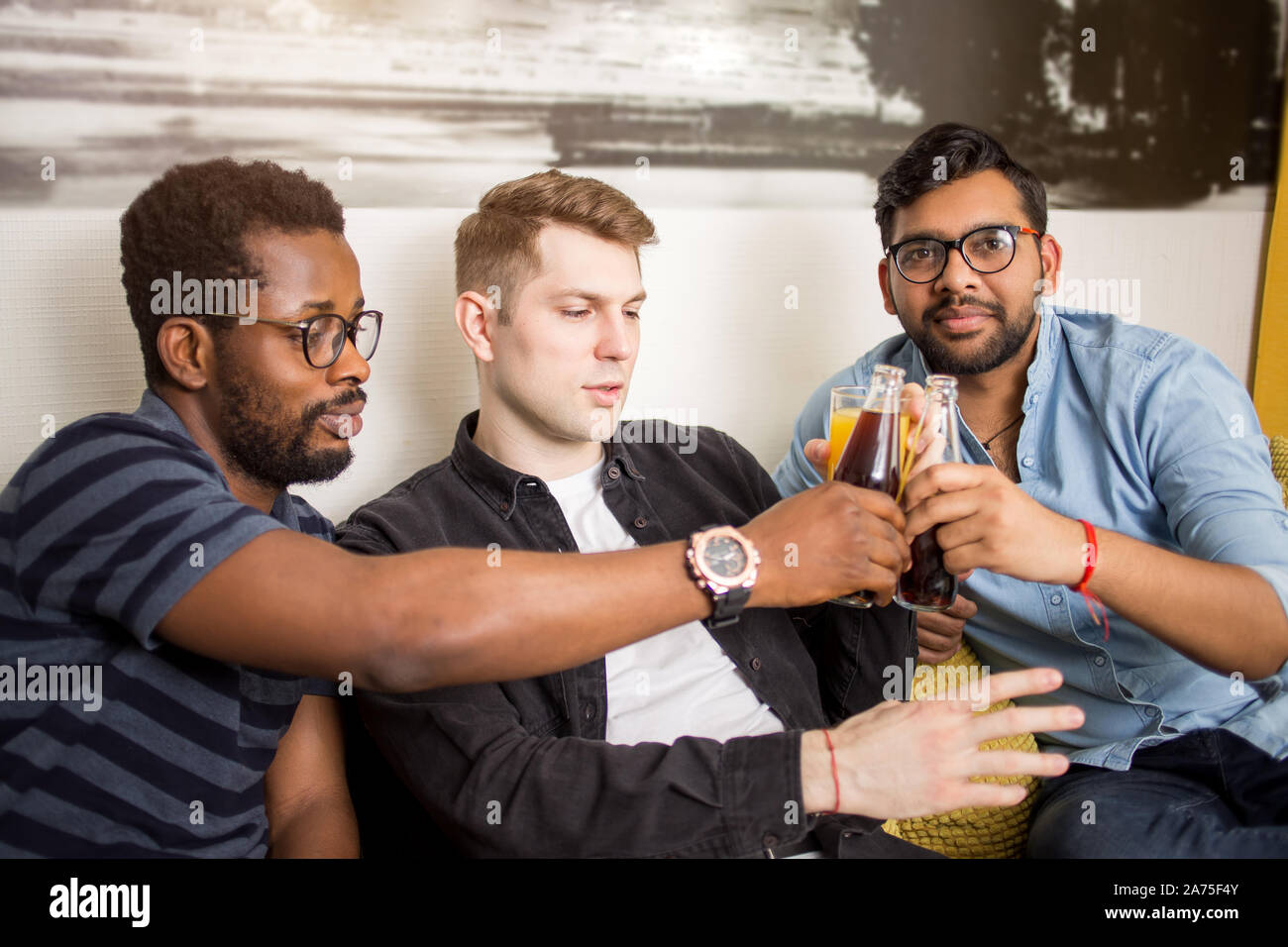 Conversation friends football hi-res stock photography and images - Alamy