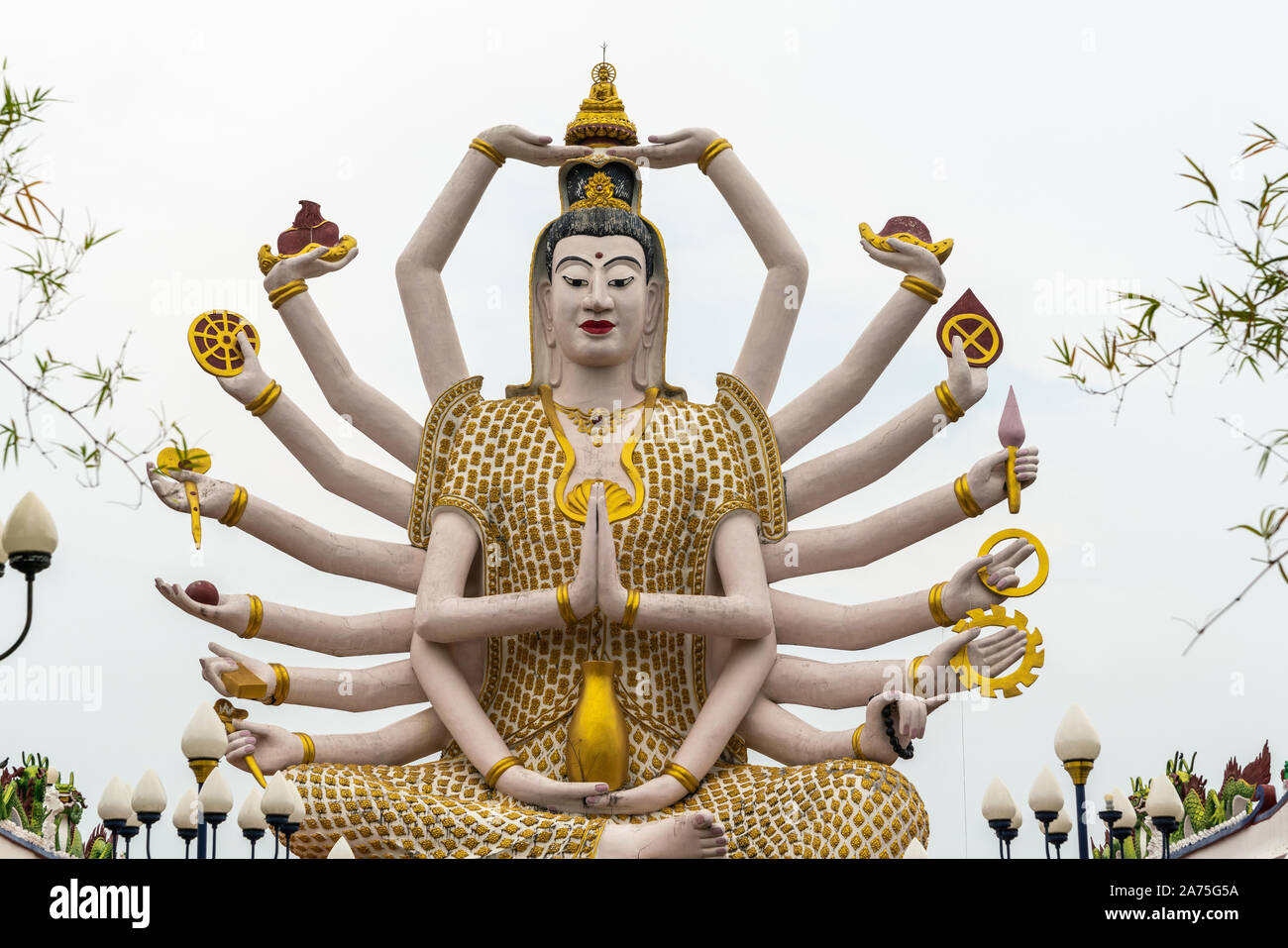 18 arms hi-res stock photography and images - Alamy