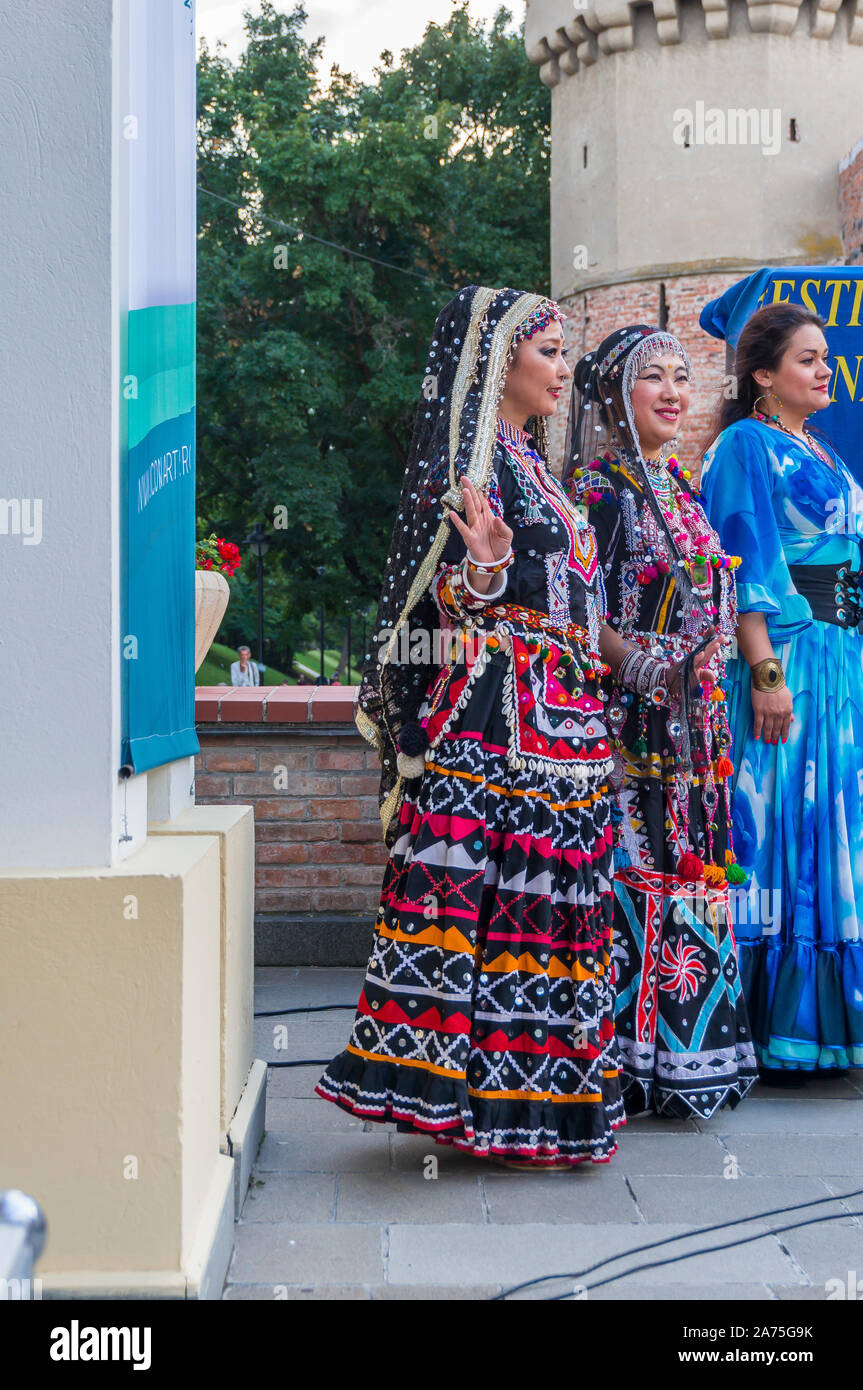 Bohemian Gypsy Life at Sibiu Internațional Poetry Roma Festival ...