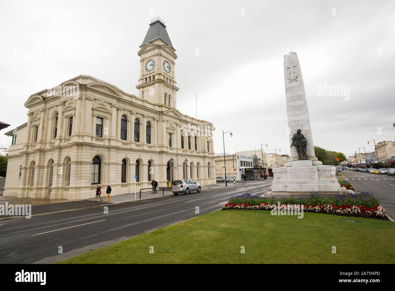 Obelisk new zealand memorial hi-res stock photography and images - Alamy