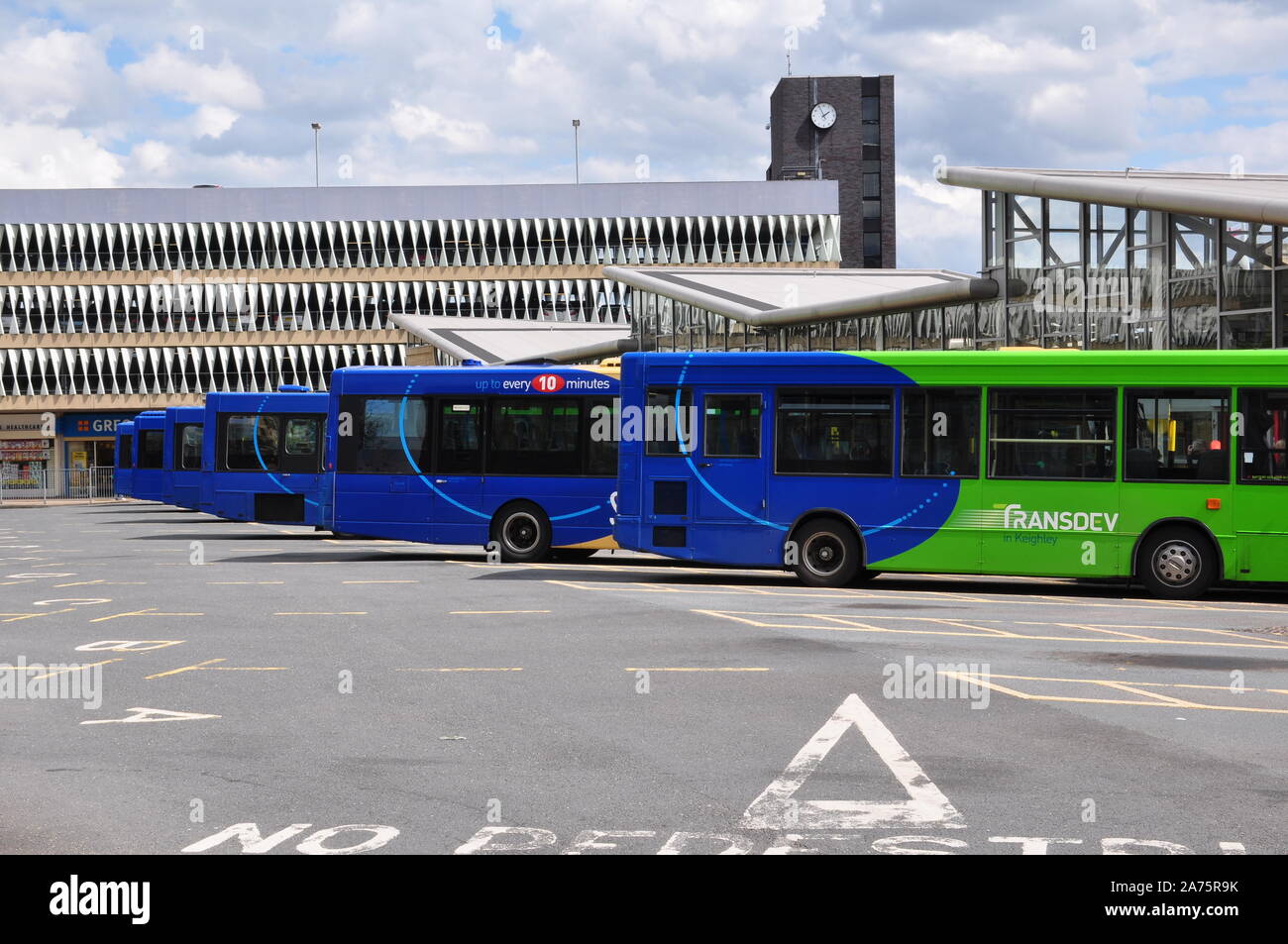 West yorkshire buses hi-res stock photography and images - Alamy