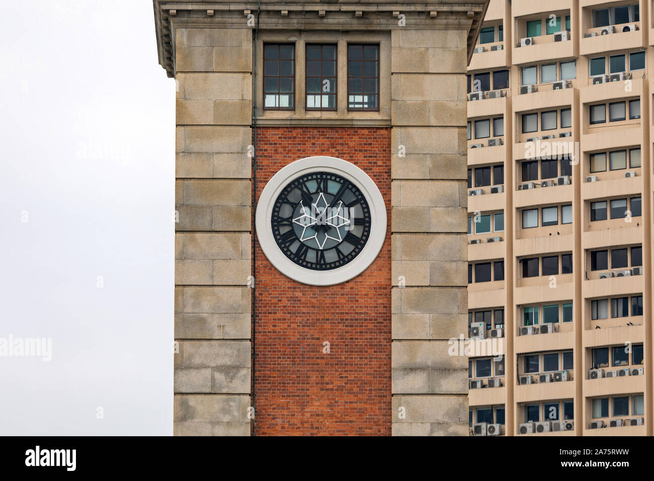Former Kowloon Canton Railway Clock Tower Hong Kong Stock Photo - Alamy