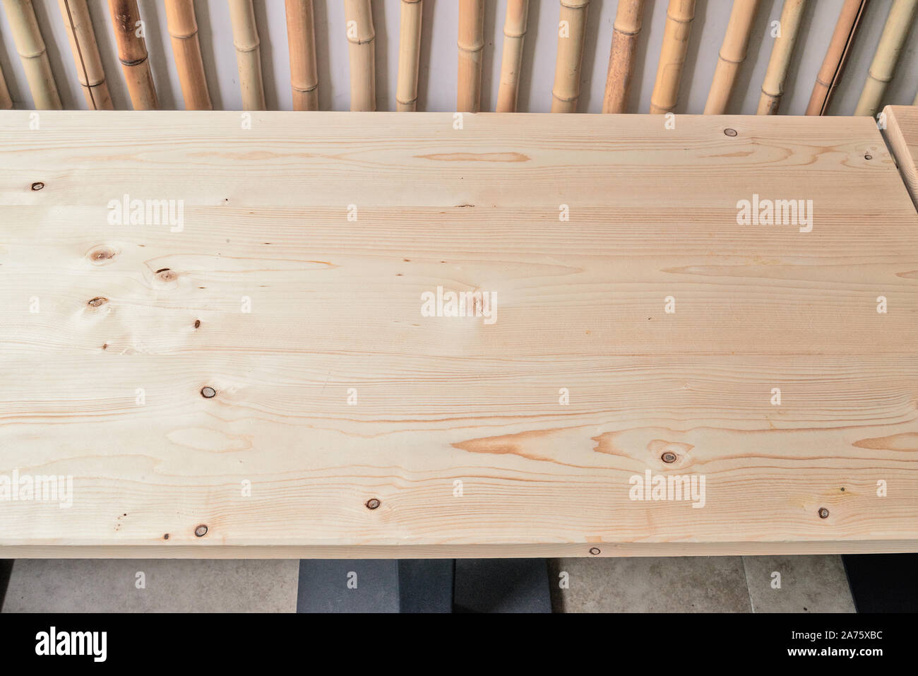 Plain table from above hi-res stock photography and images - Alamy