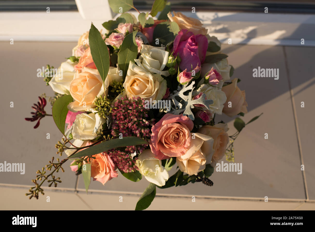 Bouquet top view hi-res stock photography and images - Alamy