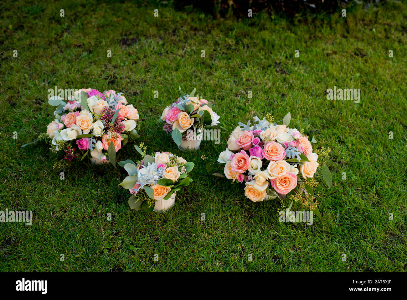 Four floral bouquets hi-res stock photography and images - Alamy