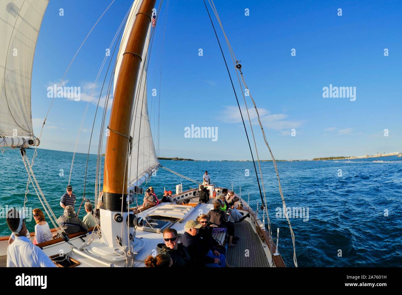 Yacht sunset keys hi-res stock photography and images - Alamy