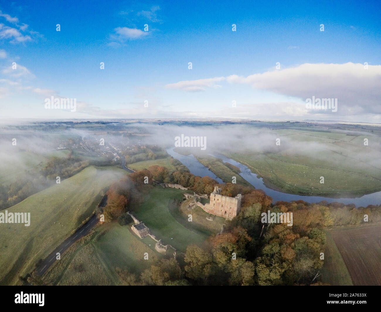 Norham Castle once the most dangerous place in England built by the ...