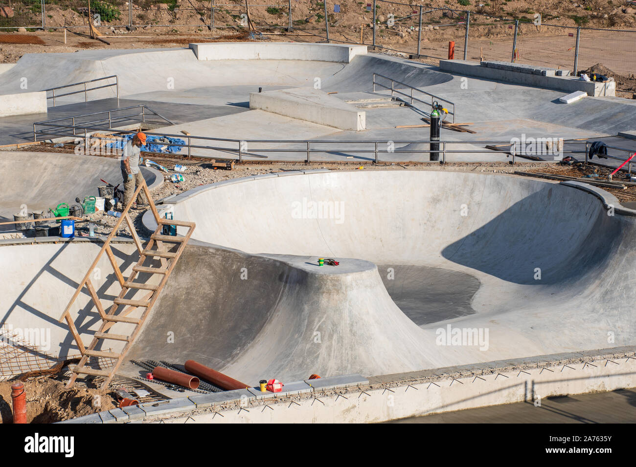 Building a new skateboard park, skate park, skating rink, under ...