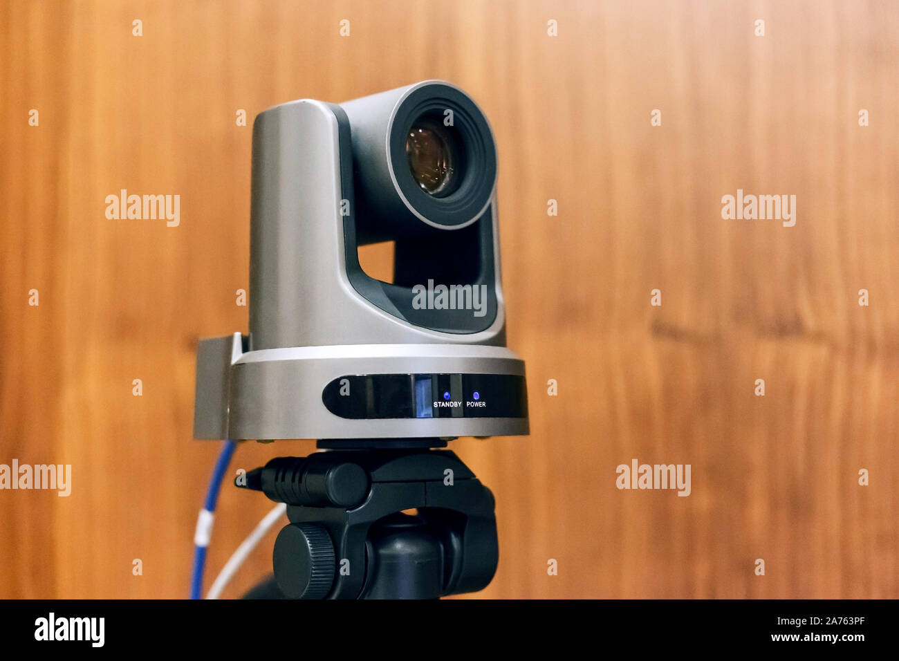 Remotely controlled camera live broadcasting conference Stock Photo - Alamy