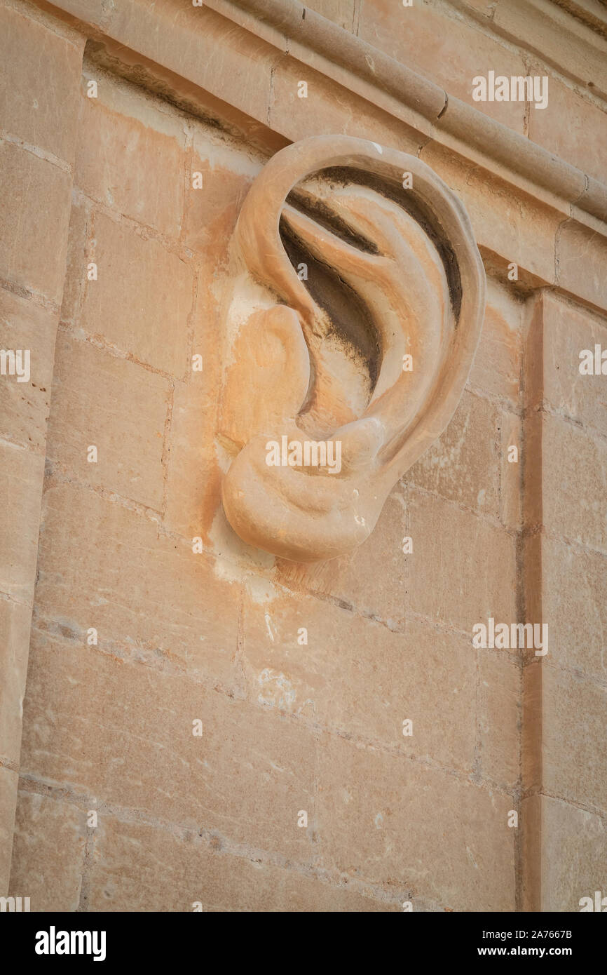 Ear to wall hi-res stock photography and images - Alamy