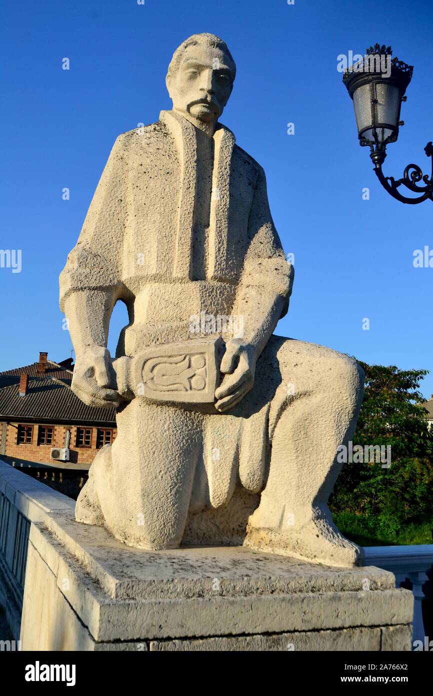 Communist statues in bulgaria hi-res stock photography and images - Alamy