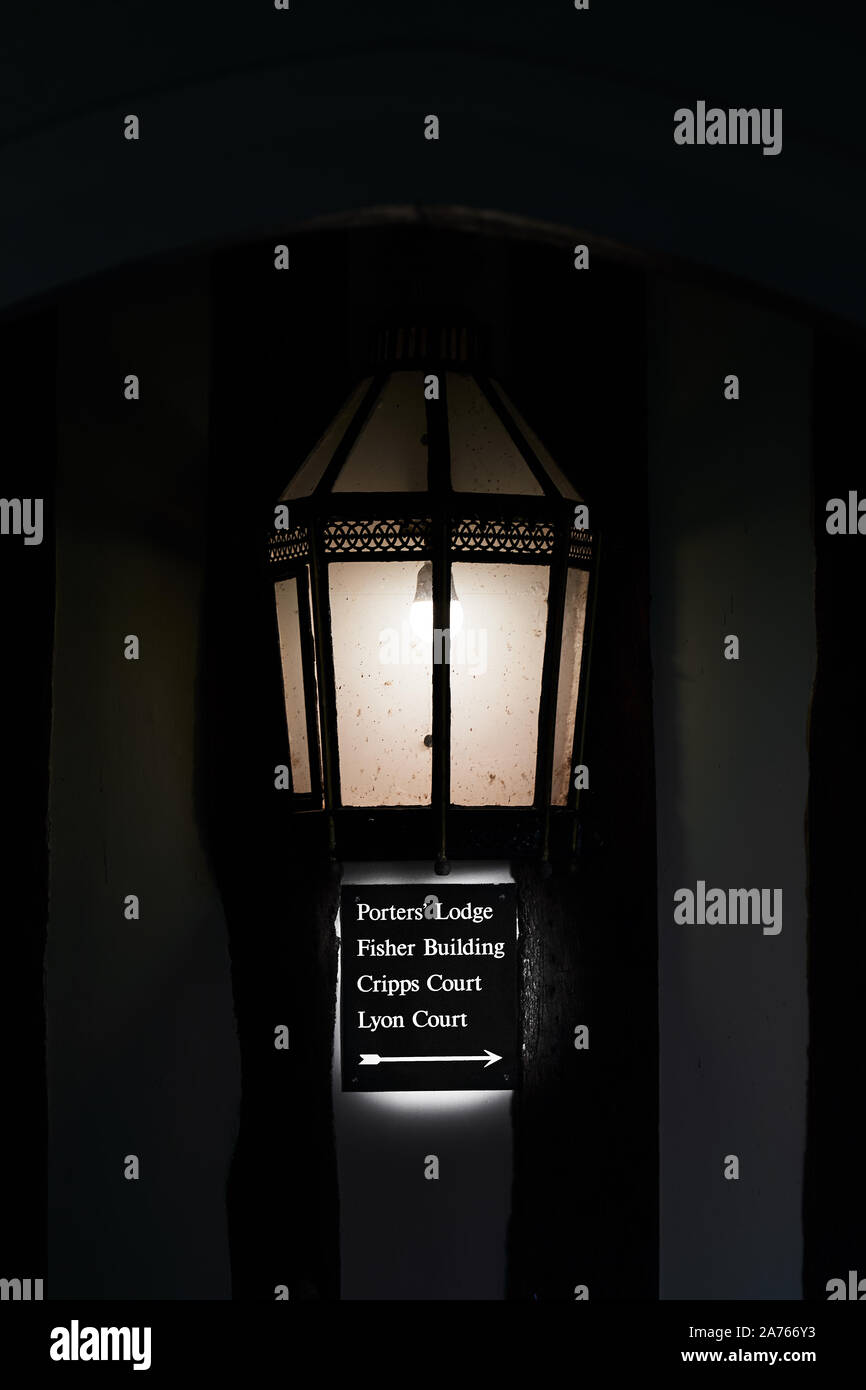 Court lamp hi-res stock photography and images - Alamy