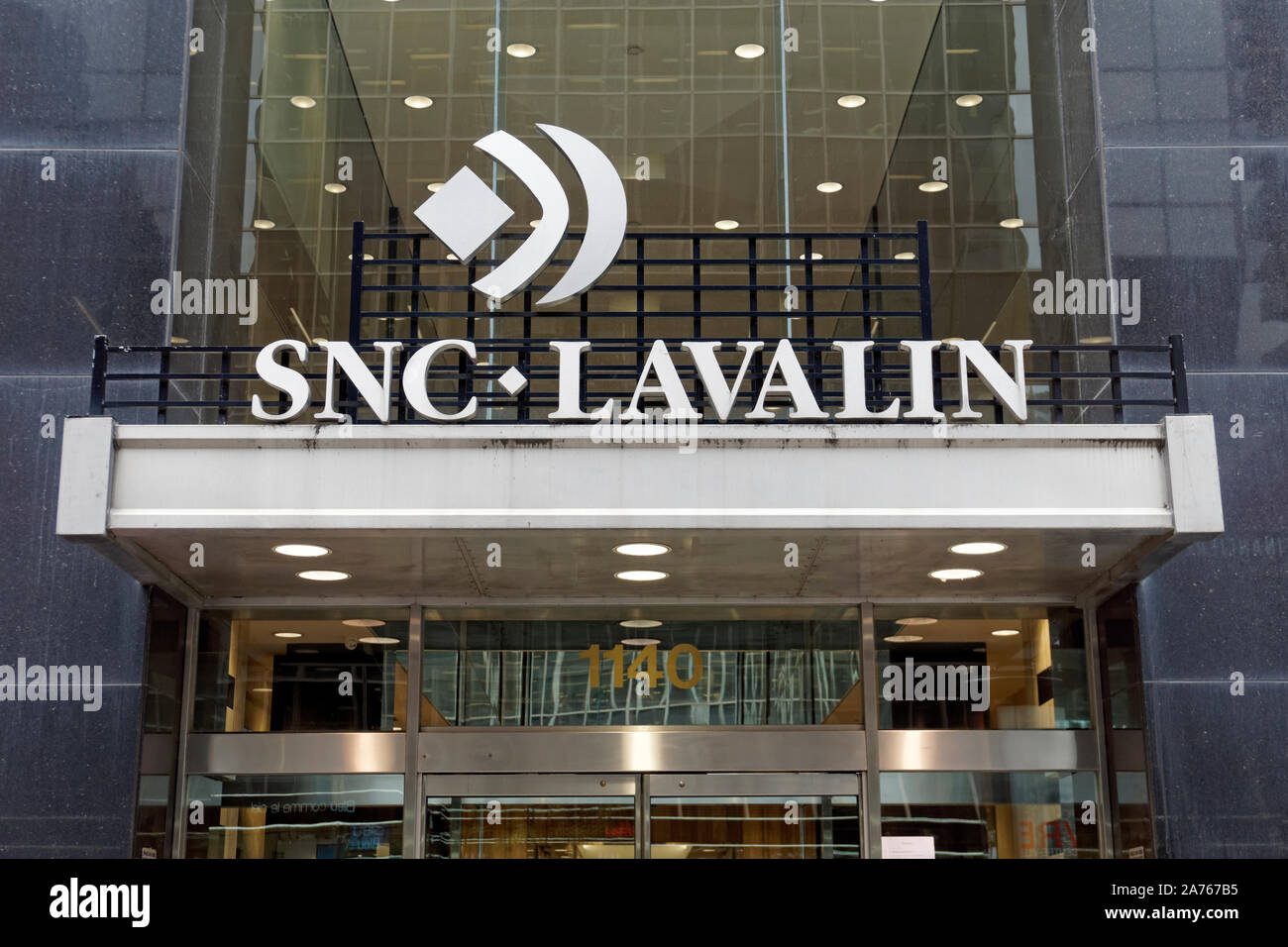Entrance to the SNC-Lavalin building on Boulevard de Maisonneuve in ...