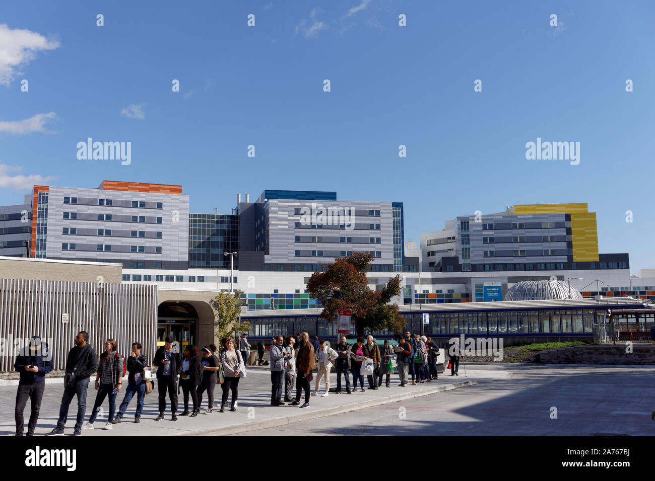 Metro bus station hi-res stock photography and images - Alamy